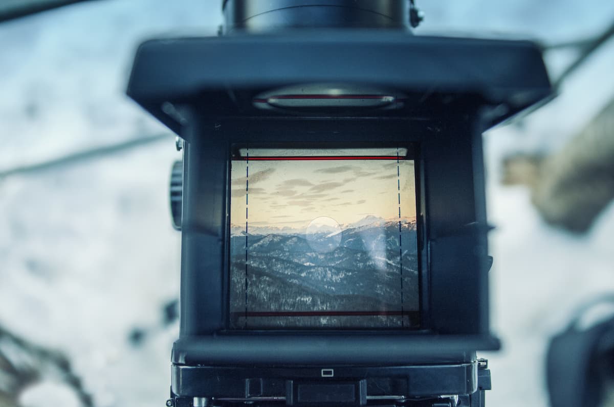 What Is An Establishing Shot? How to Effectively Use Establishing Shots ...