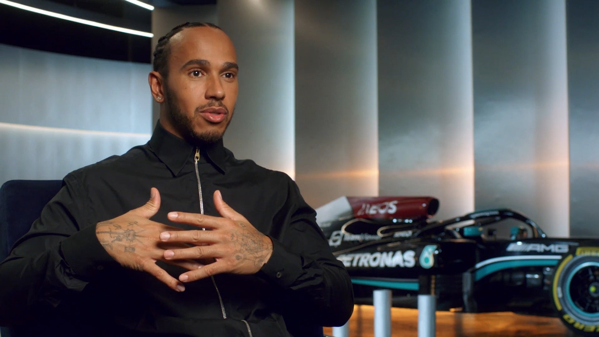At One with the Machine | Lewis Hamilton Teaches a Winning Mindset ...