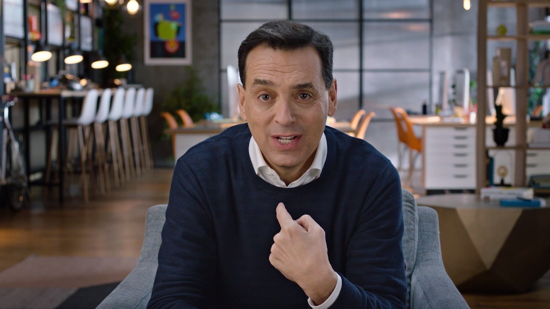 Persuade Yourself: How to Self-Motivate | Daniel Pink Teaches Sales and ...