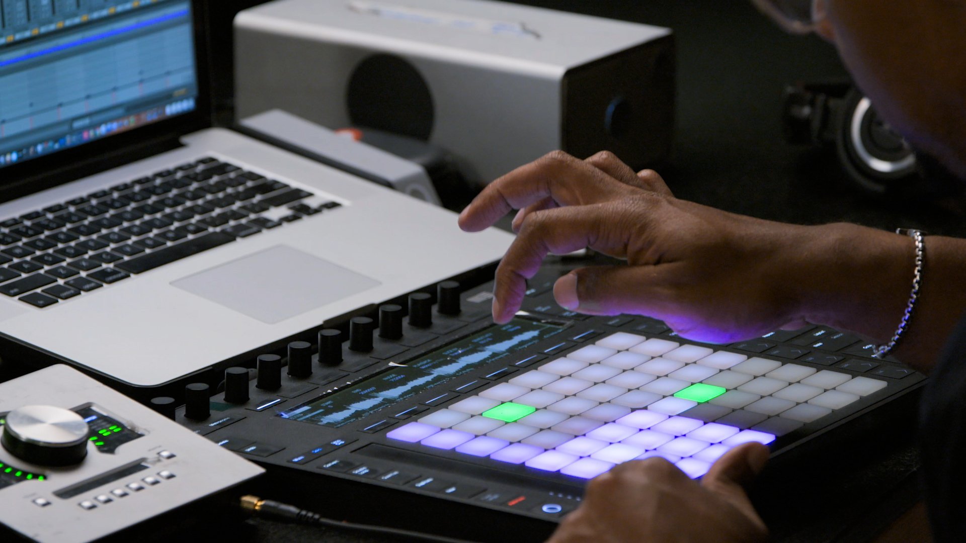 Building Beats: Tim’s Process | Timbaland Teaches Producing and ...