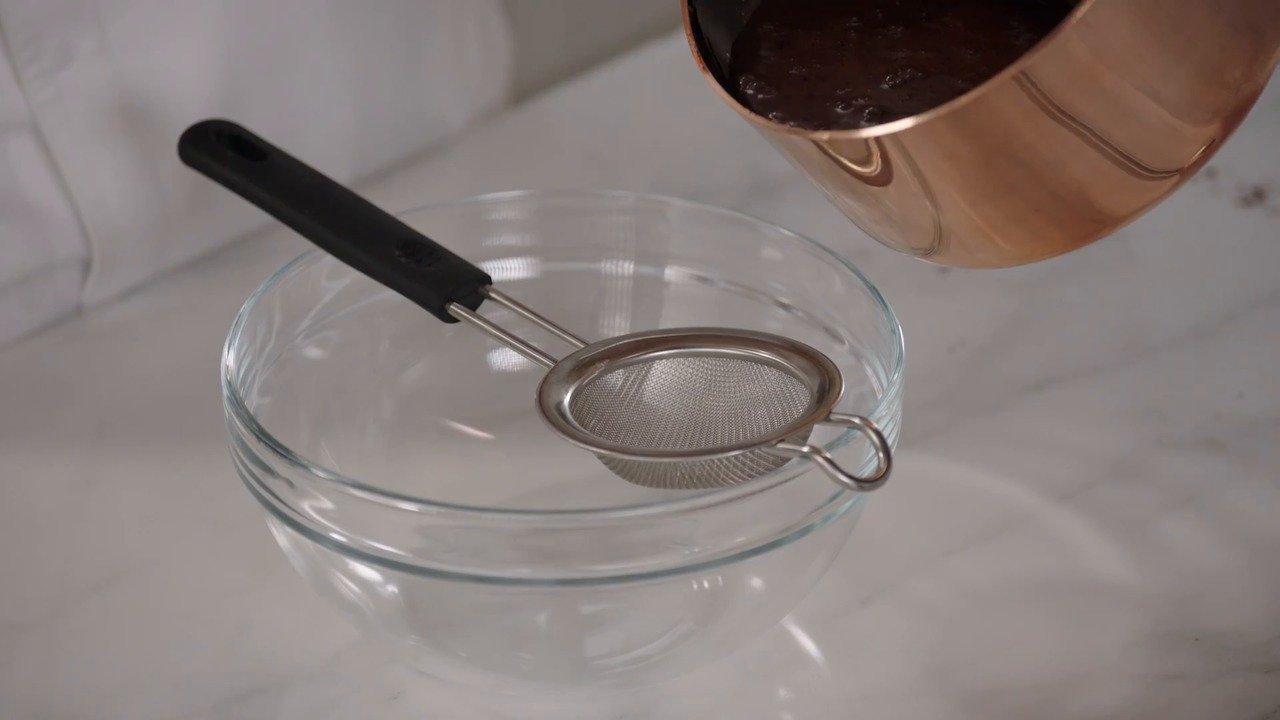 Chocolate Cake Finishing: Assembly & Presentation | Dominique Ansel ...