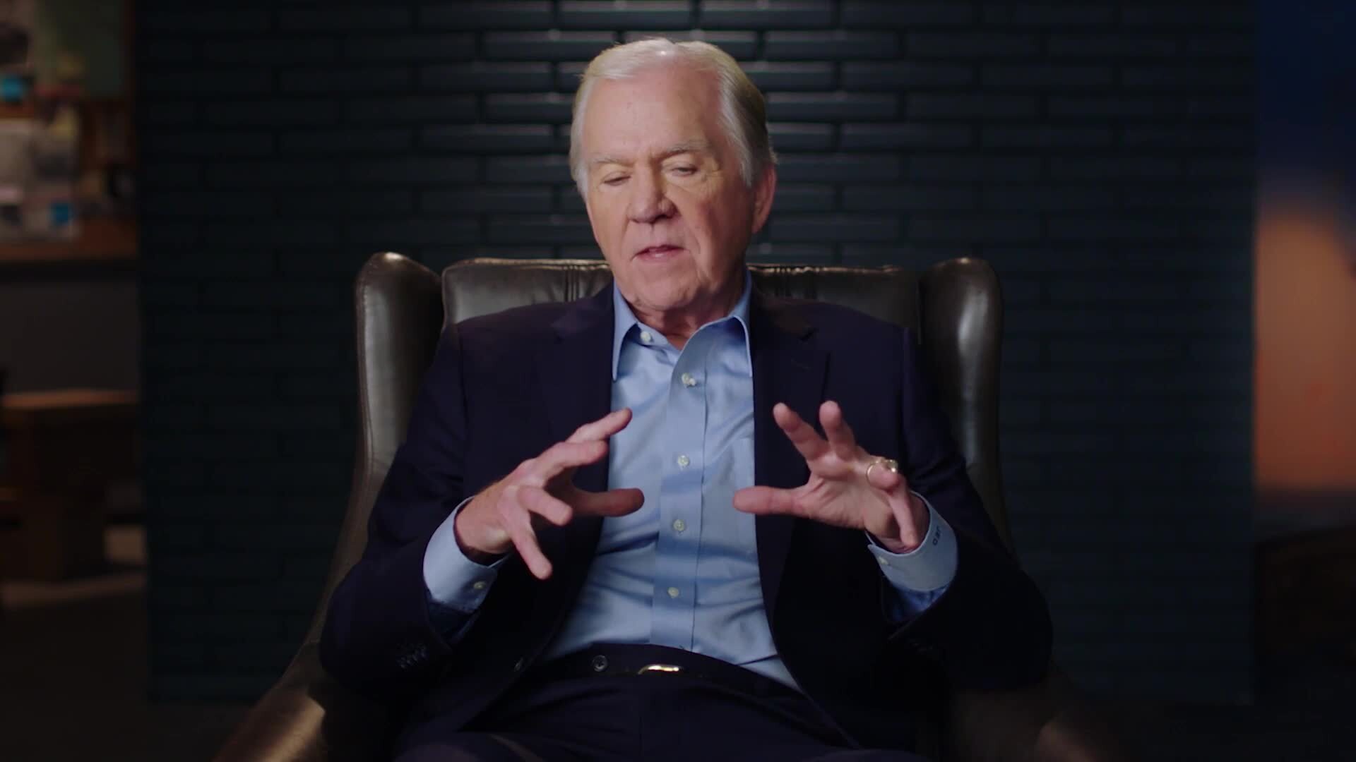 Determining M.O. vs. Signature: The BTK Strangler | John Douglas ...