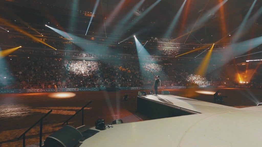 Captivating An Audience | Usher Teaches The Art of Performance ...