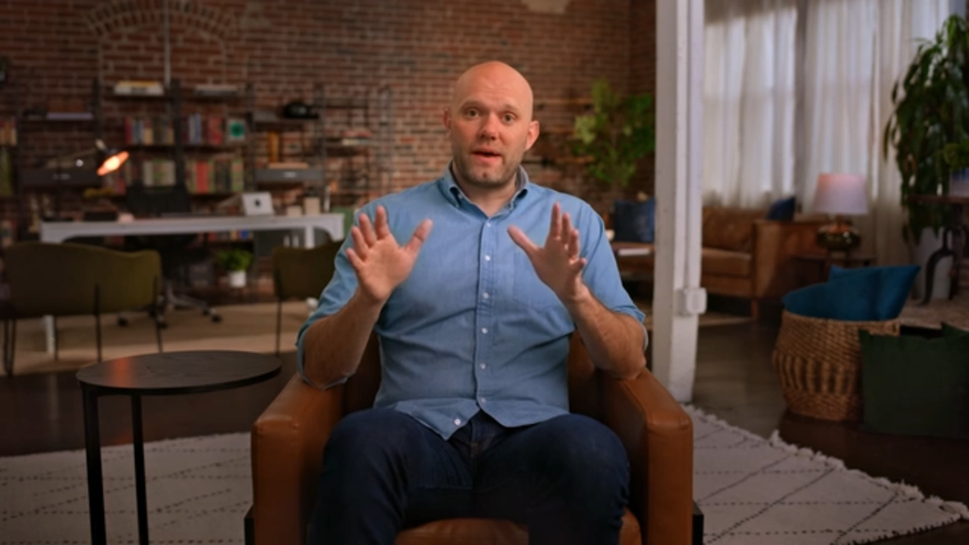 How Habits Shape Our Identity (and Vice Versa) | James Clear: Small ...