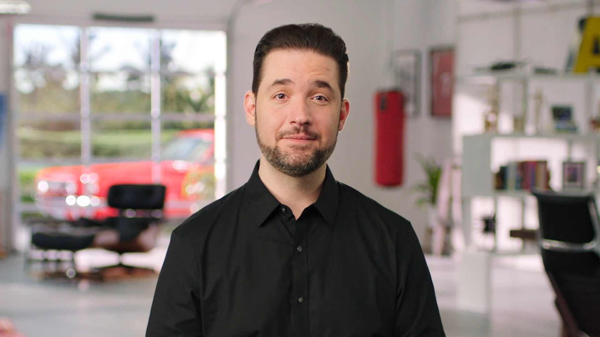 Meet Your Instructor | Alexis Ohanian Teaches Building Your Startup ...