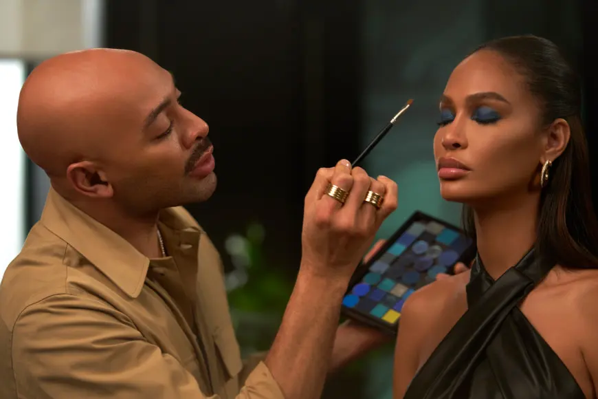 Create Makeup Looks for Any Moment